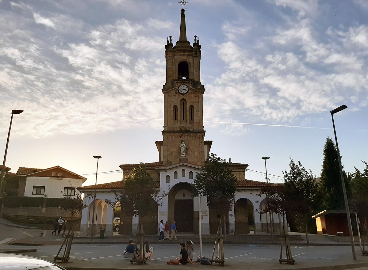 Playa de la Isla en Colunga: Surf y tranquilidad » Ocio Valladolid
